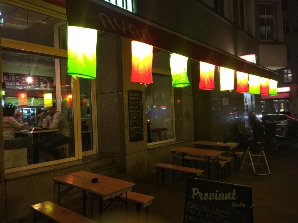 Ayan - Imbiss - Restaurant in Charlottenburg - JUMP Berlin